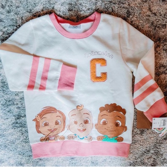 CoComelon | Shirts & Tops | Longsleeve Pullover Sweatshirt Cocomelon ...